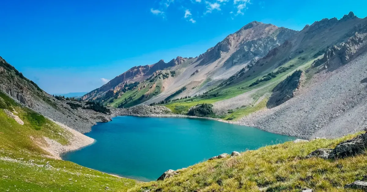 5 Alpine Lake Hikes Near Aspen | Aspen Chamber